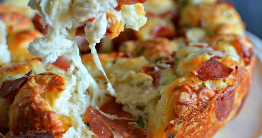 Pull Apart Pizza Bread Recipe • Hip2Save