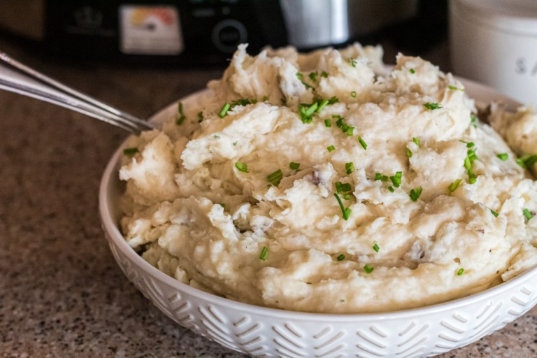 Crockpot Ranch Mashed Potatoes Recipe - Easy & Flavorful | Hip2Save