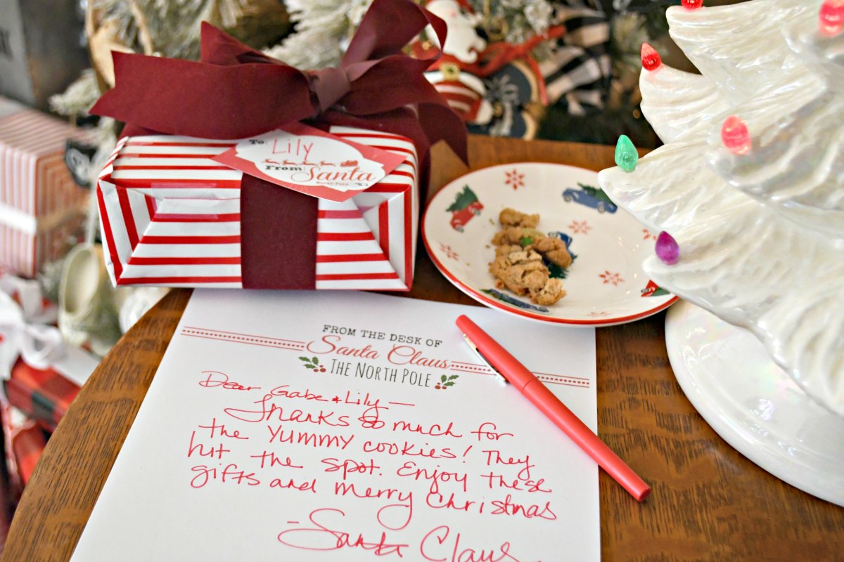 FREE Printable Christmas Tags and Santa Claus Letterhead
