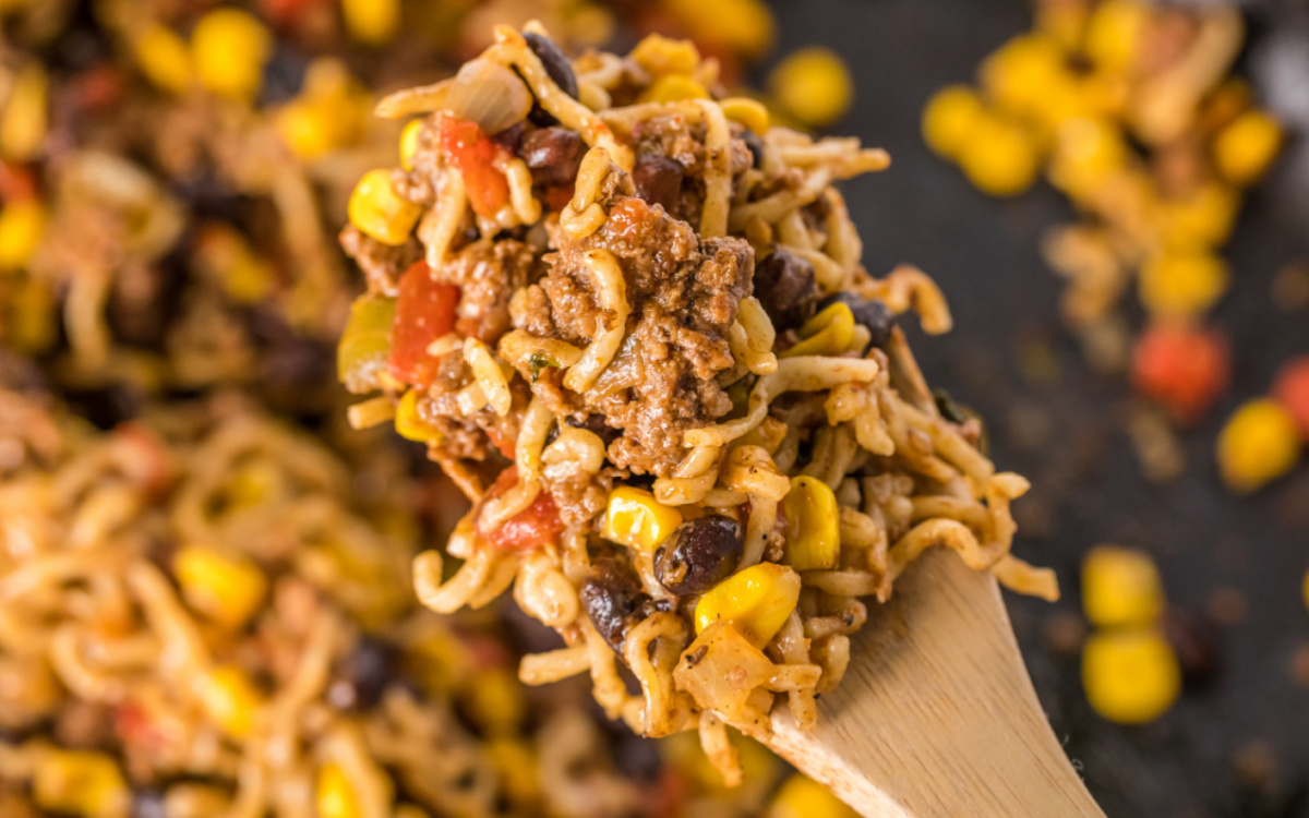 Ramen Noodle Taco Bowls | Hip2Save Official Recipe