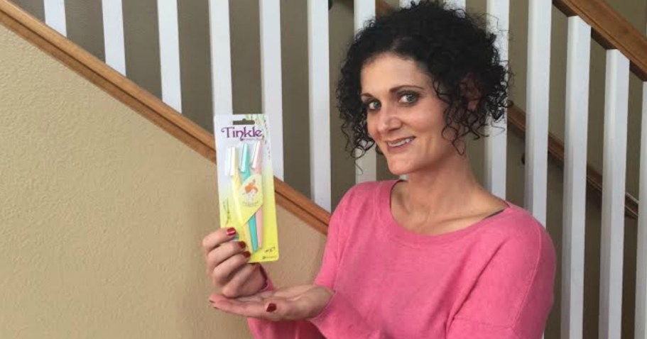 How to Use a Tinkle Razor to Dermaplane at Home | Hip2Save