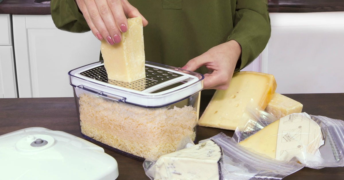 FoodSaver 2-Quart Canister w/ Bonus Cheese Grater Just $4.99 Shipped ...