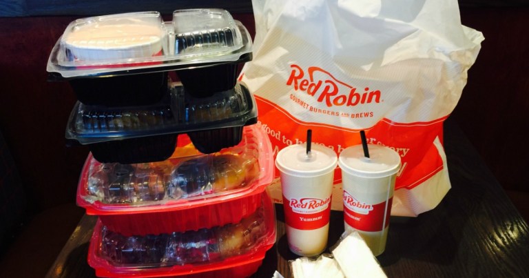 Feed Family of FOUR for Under $20 at Red Robin