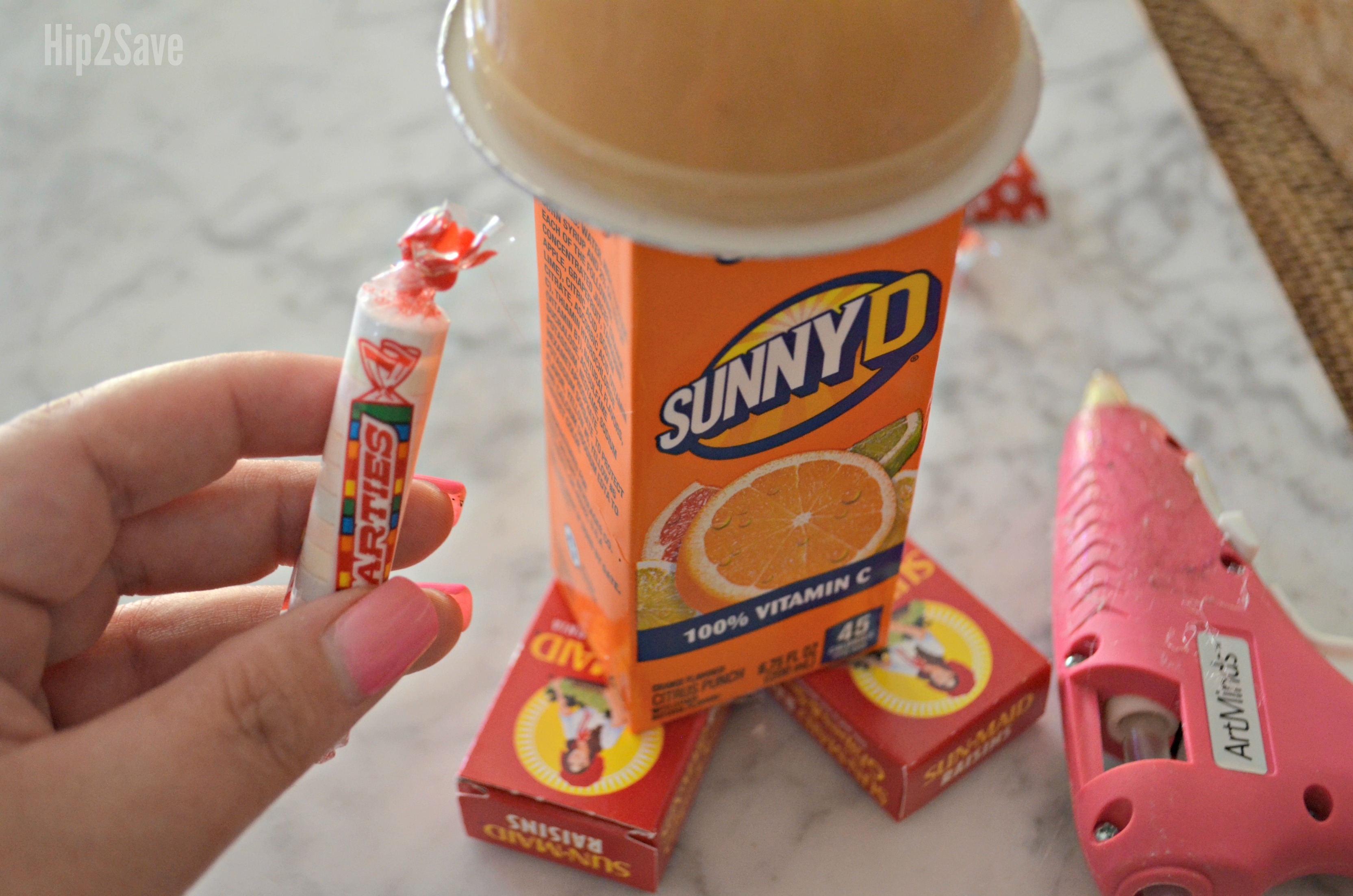 DIY Dollar Tree Valentine's Day Robot Snacks