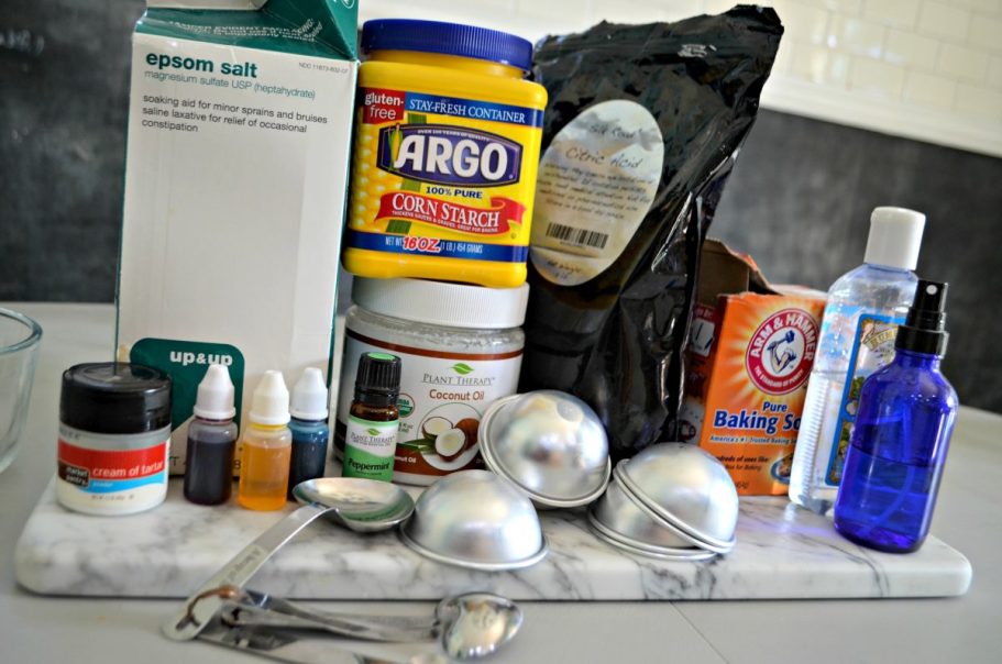 Love Lush? These DIY Bath Bombs Will Make You (and Your Wallet) Happy