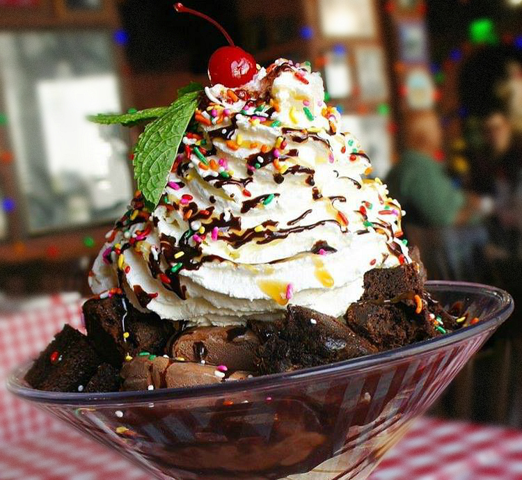 Birthday Time? FREE Colossal Brownie Sundae at Buca di Beppo (Serves 3 ...