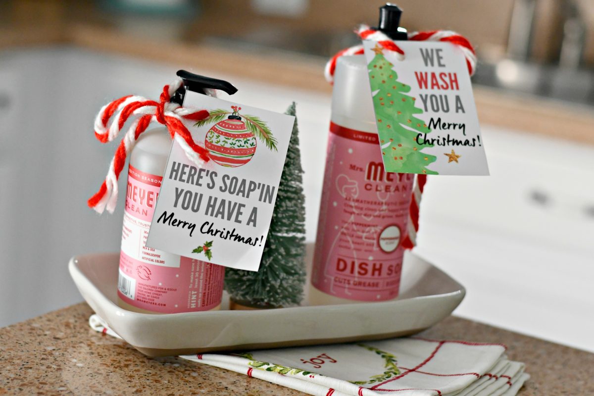 DIY Christmas Hostess Gifts | Soaps with Free Printable Gift Tags