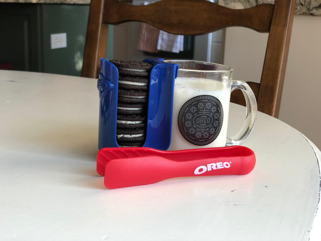 OREO Ultimate Dunking Set Available at Walmart