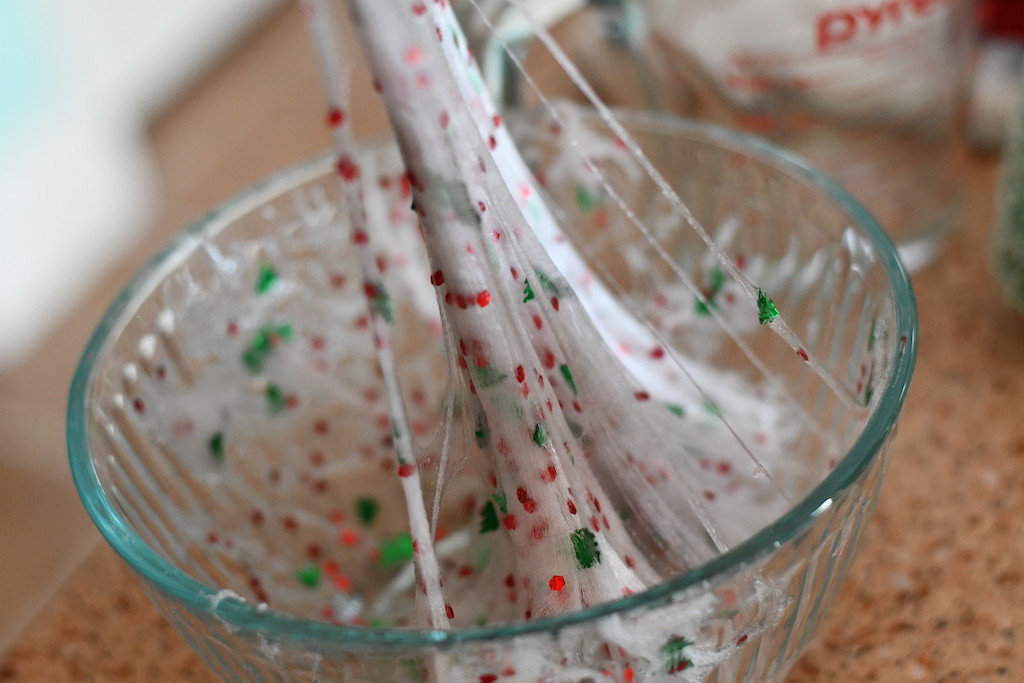 Follow This Christmas Tree Slime Recipe - Easy Kids Craft Idea