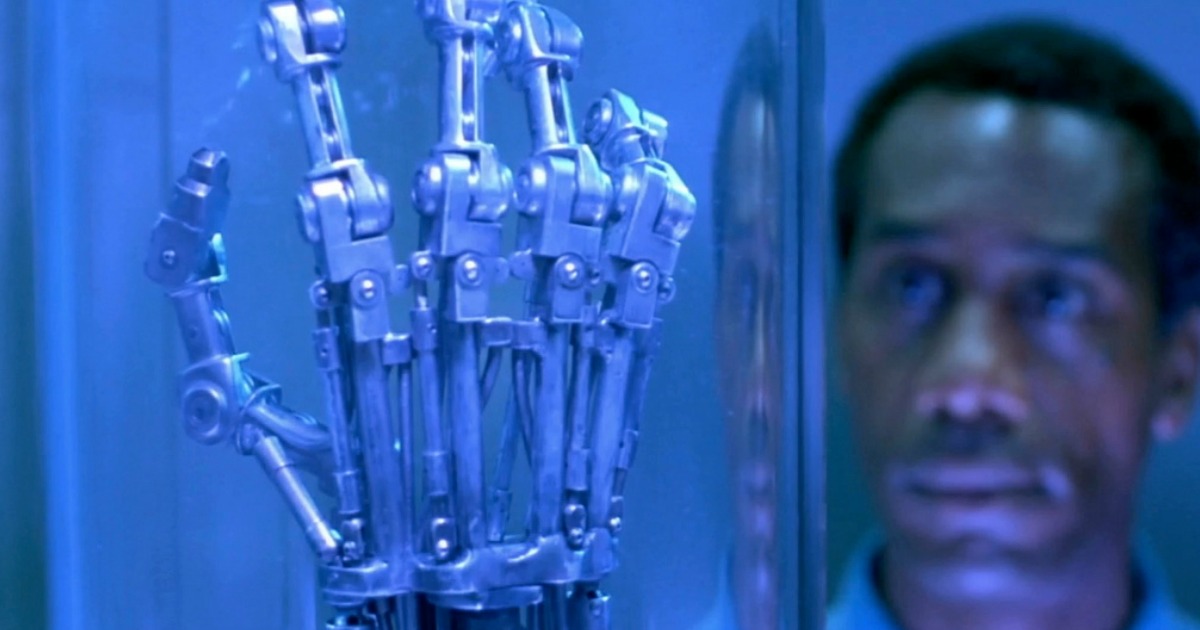 Amazon: Terminator 2 Judgment Day 4K + EndoArm Limited Collector's ...