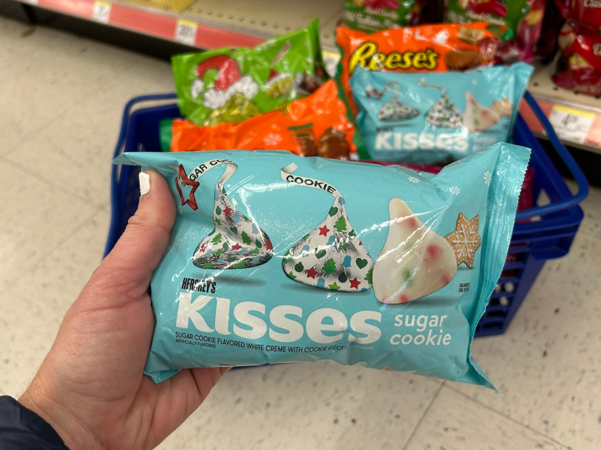 Walgreens Christmas Candy BOGO Free | M&M's, Dove, Reese's, & More ...