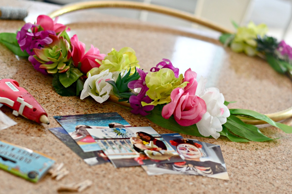 Make This Hula Hoop Photo Display for a Wedding or Party!