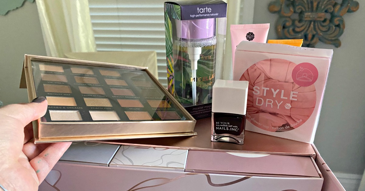 Best Beauty Advent Calendar for 2020 - Glossy Box Review | Hip2Save
