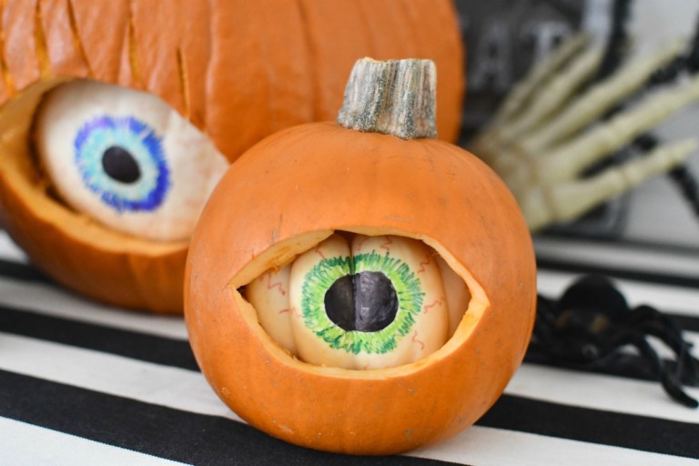 DIY Eyeball Pumpkin - Cool & Spooky Pumpkin Carving Idea | Hip2Save