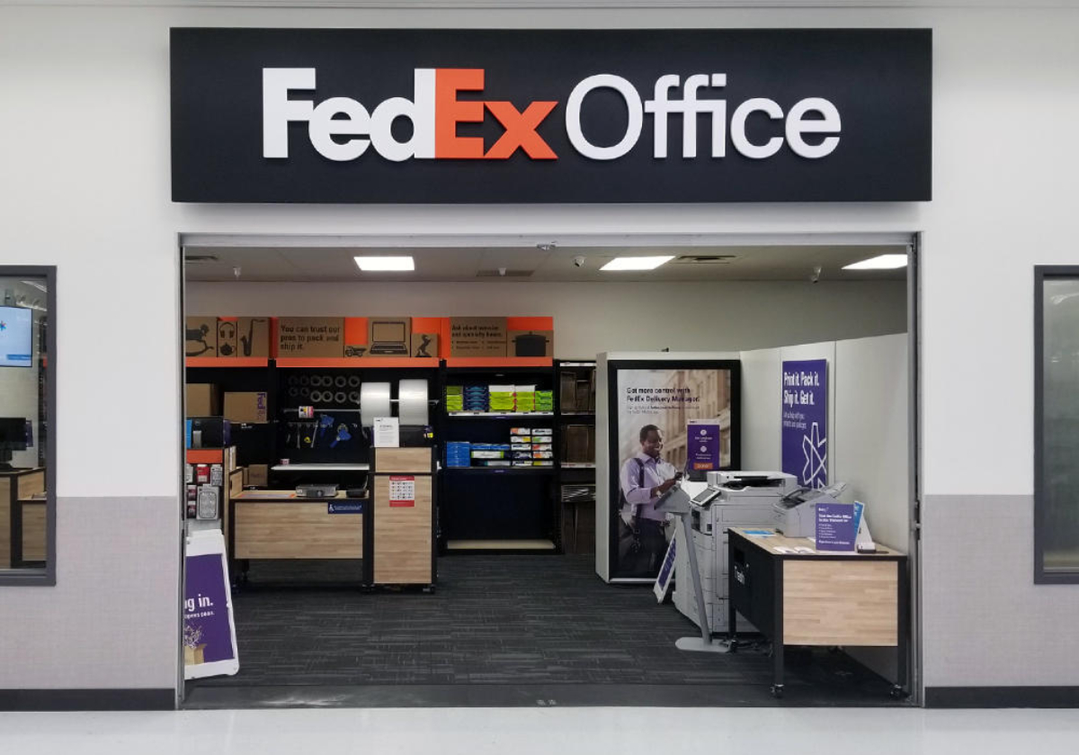 Pickup or Drop Off FedEx & UPS Shipments at These Retail Stores