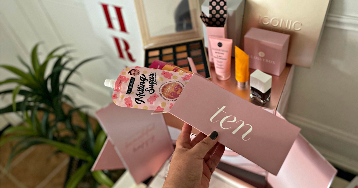 Best Beauty Advent Calendar for 2020 - Glossy Box Review | Hip2Save
