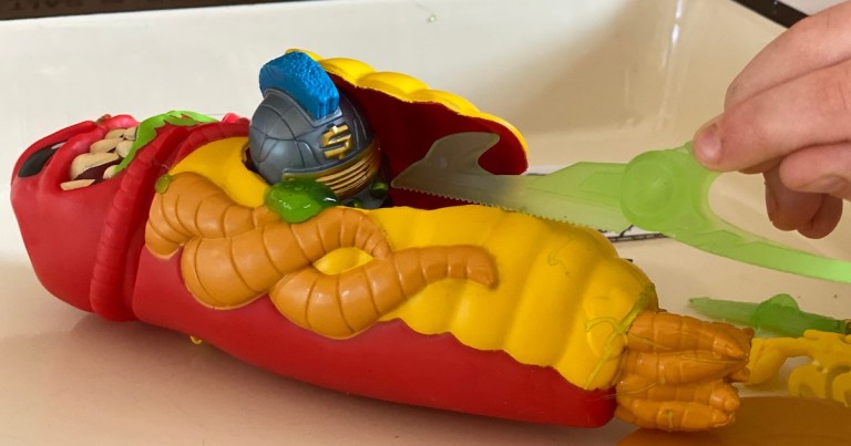 Treasure X Alien Slime Dissection Toy Kit Review | Hip2Save