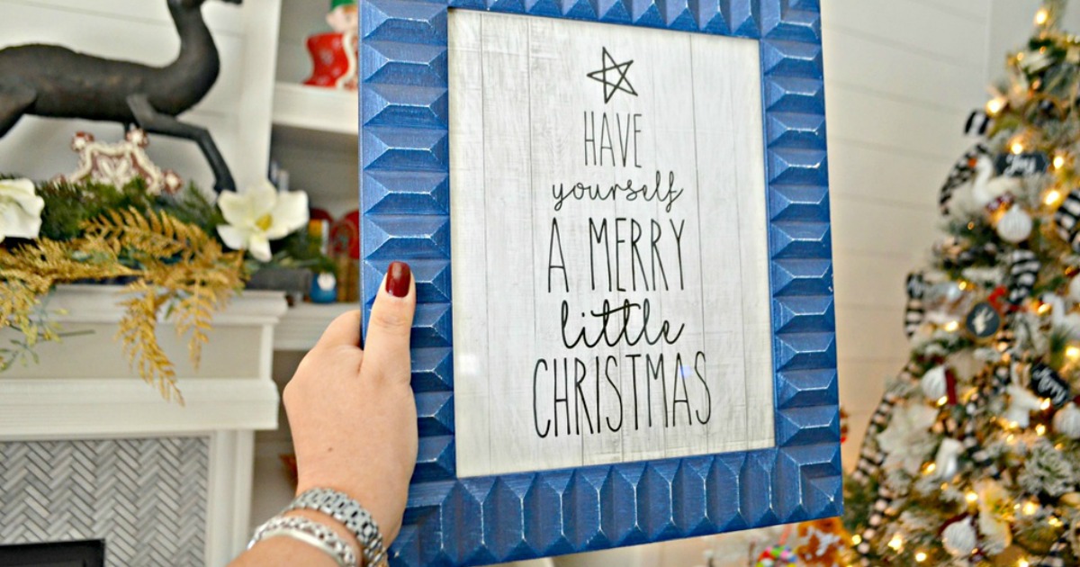 Christmas Farmhouse Style Home Decor | Free Digital & Printable Formats