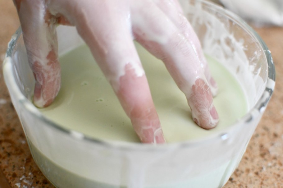 How to Make Oobleck - Fun Kids Science Experiement | Hip2Save