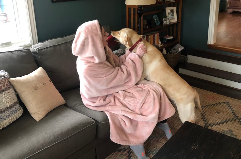 Best Wearable Blankets for Adults - Fits All Sizes! | Hip2Save