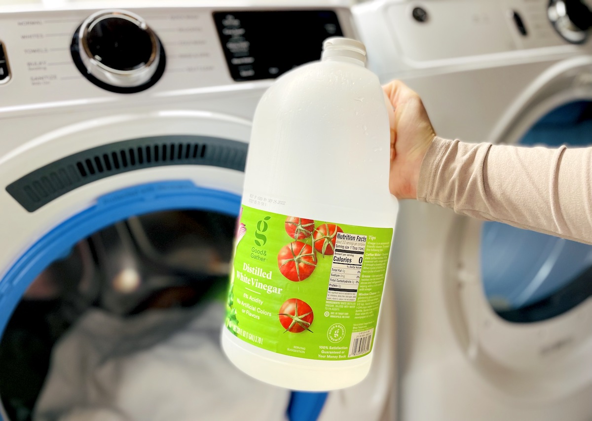 How To Wash Whites Without Bleach: Bleaching 101 | Hip2Save