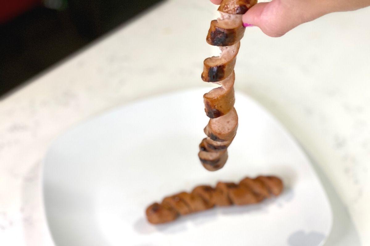 5 Clever Ways to Make Eating Hot Dogs More Fun! - Hip2Save