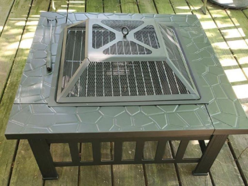 6 Cheap Fire Pit Ideas to Spruce up Your Backyard | Hip2save