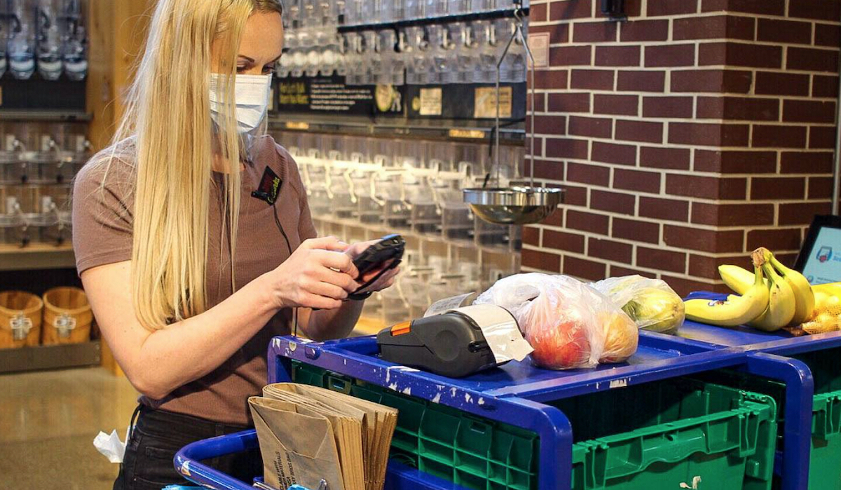 These 12 Grocery Delivery Services are the Best! | Hip2Save