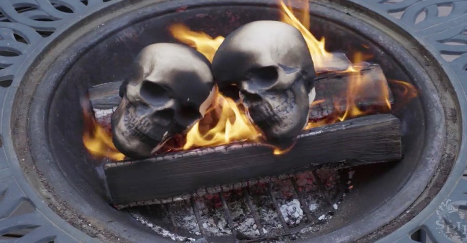 These Skull Fire Logs Will Give You the Most Terrifying Fire for Halloween
