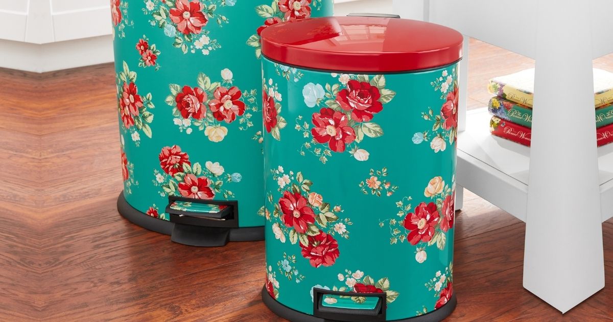 Time to Ditch Your Old Trash Can! NEW Pioneer Woman Trash Cans are ...