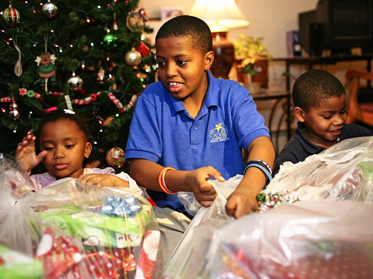 This Year You Can Participate in Walmart's Angel Tree Program From Home