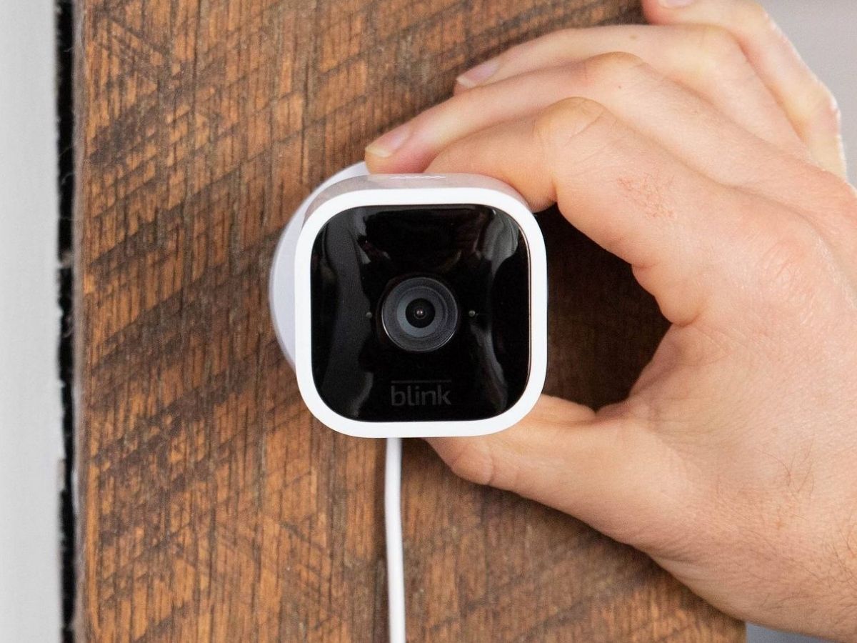 THREE Blink Mini Security Cameras ONLY $39.99 Shipped on Amazon (Reg ...