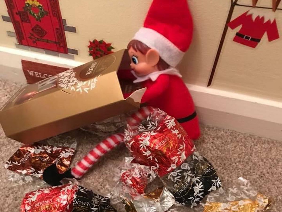 31 Easy Elf on the Shelf Ideas to Steal This Christmas | Hip2Save