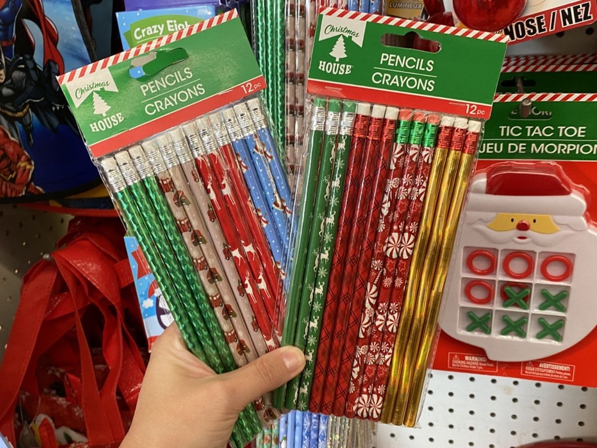 Dollar Tree Has Tons Of Stocking Stuffer Ideas For Just $1 | Games ...