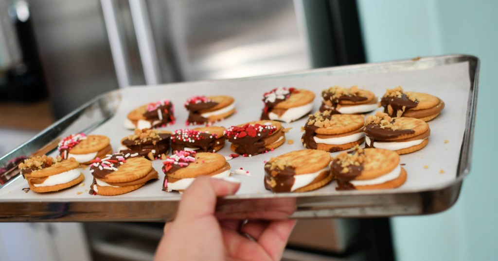 Ultimate Fluffernutter Ritz Cracker Sandwich Recipe | Hip2Save