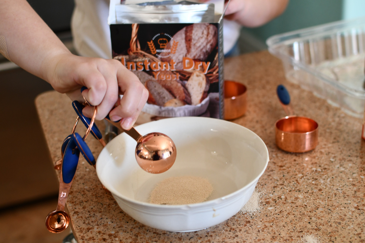 How To Make Elephant Toothpaste | Easy Science Experiment