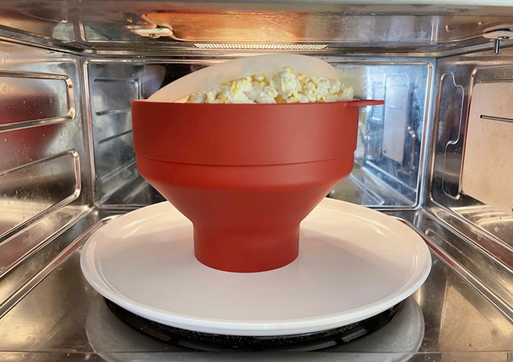 This Microwave Popcorn Popper Makes the Best Homemade Popcorn!
