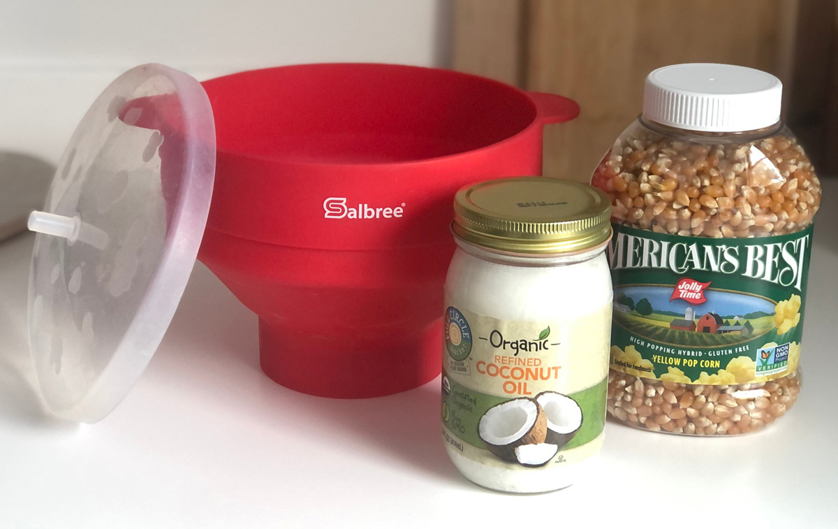 This Microwave Popcorn Popper Makes the Best Homemade Popcorn!
