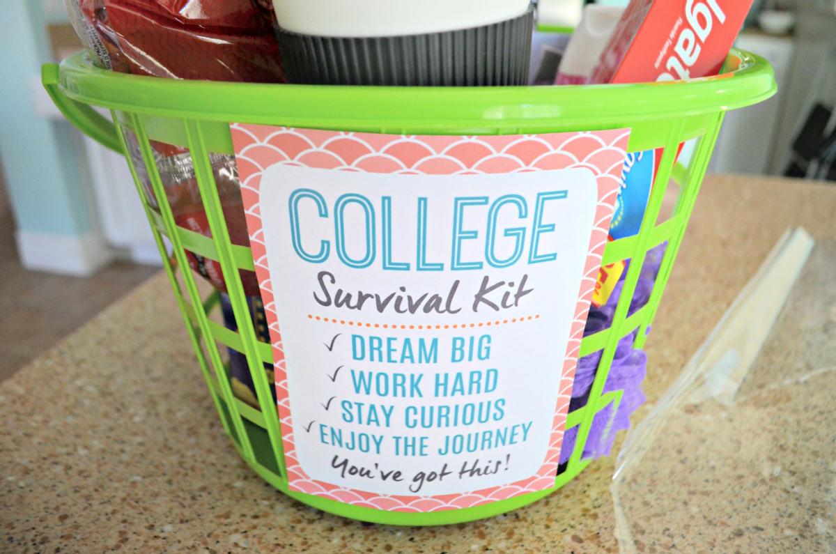 20 Graduation Gift Ideas Under $25 For Any Deserving Grad