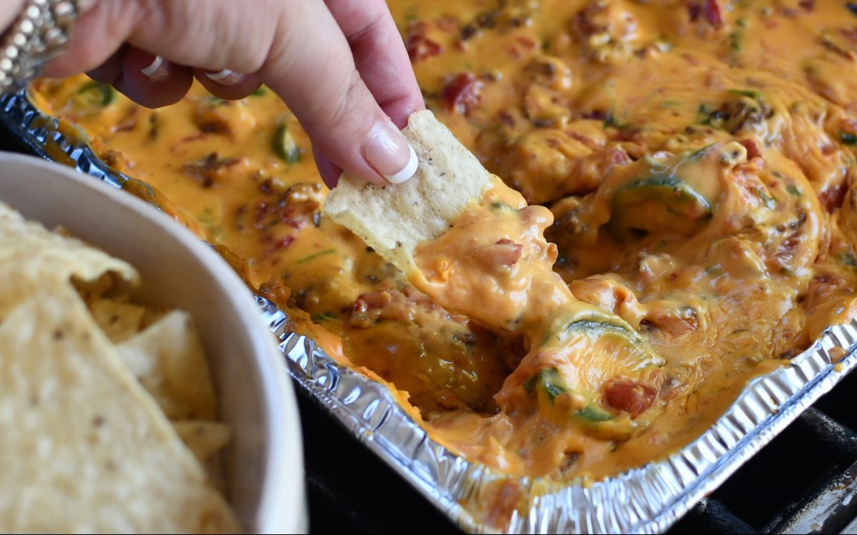 100 Best Gameday Food & Football Party Recipes