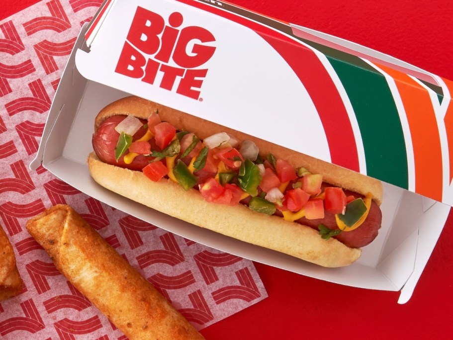 12 Fast Food Spots Where You Can Score a Meal for $5 or Less! | Hip2Save