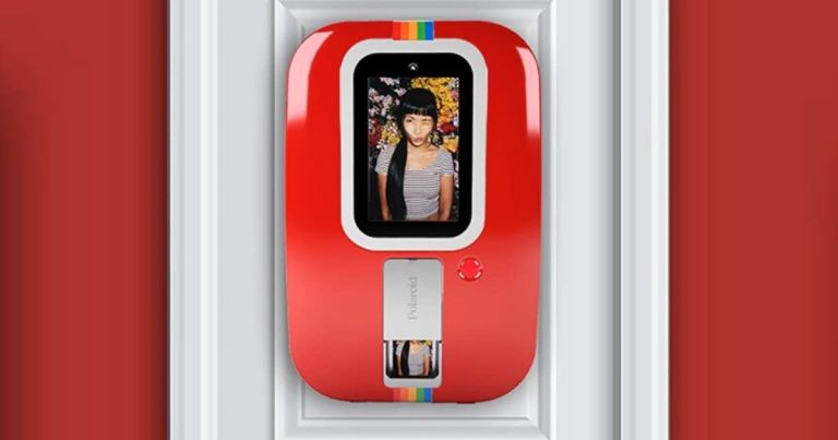 Get Your Own At-Home Polaroid Photo Booth (Old-School Fun for Parties ...