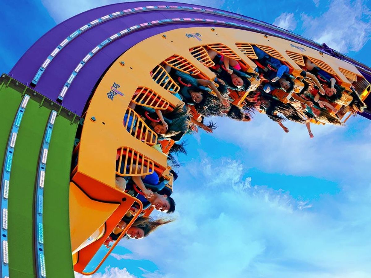 Up to 70% off Six Flags Season Pass