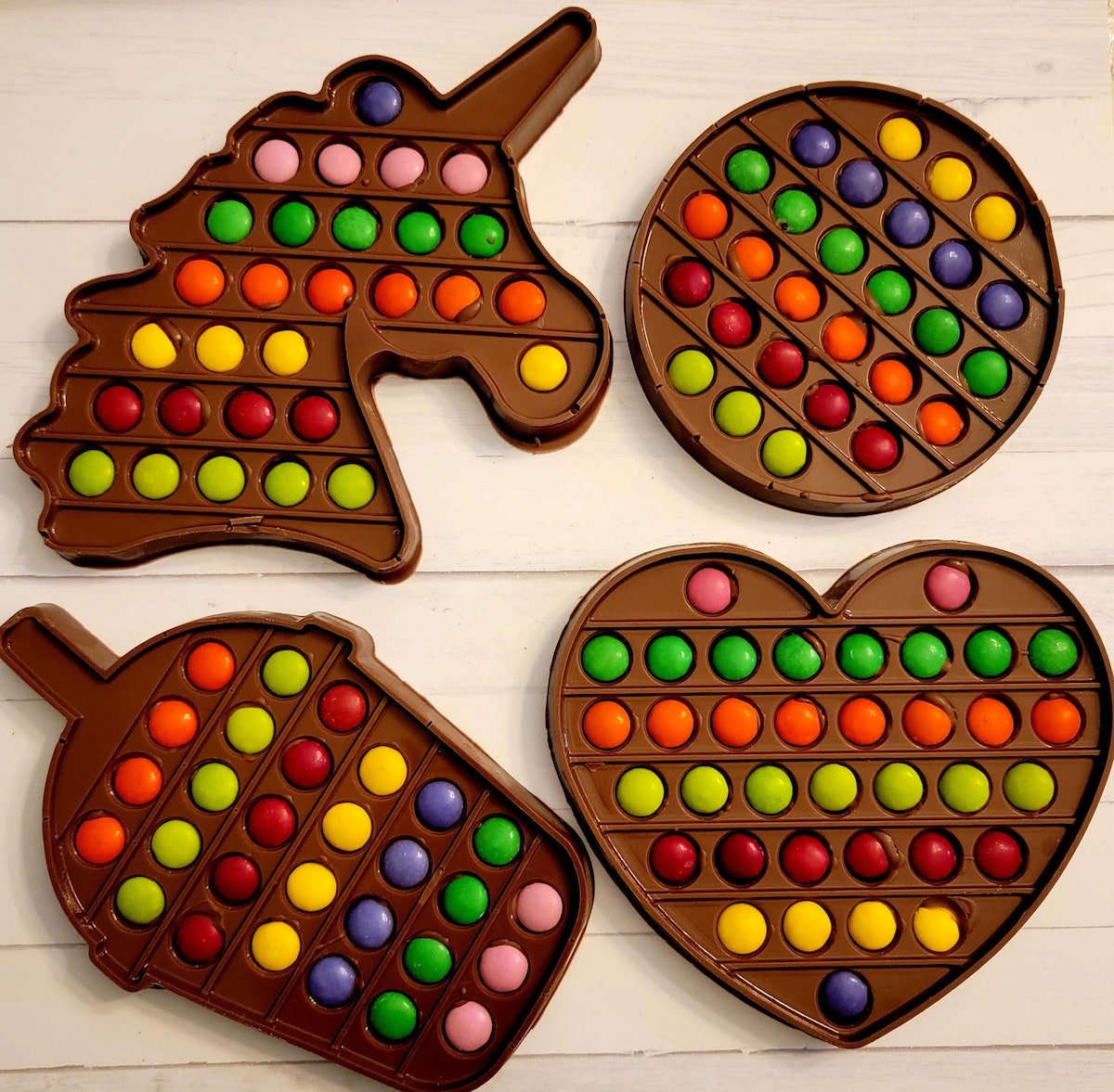 10 Best Pop-It Fidget Toys to Buy (One's Even Edible) | Hip2Save