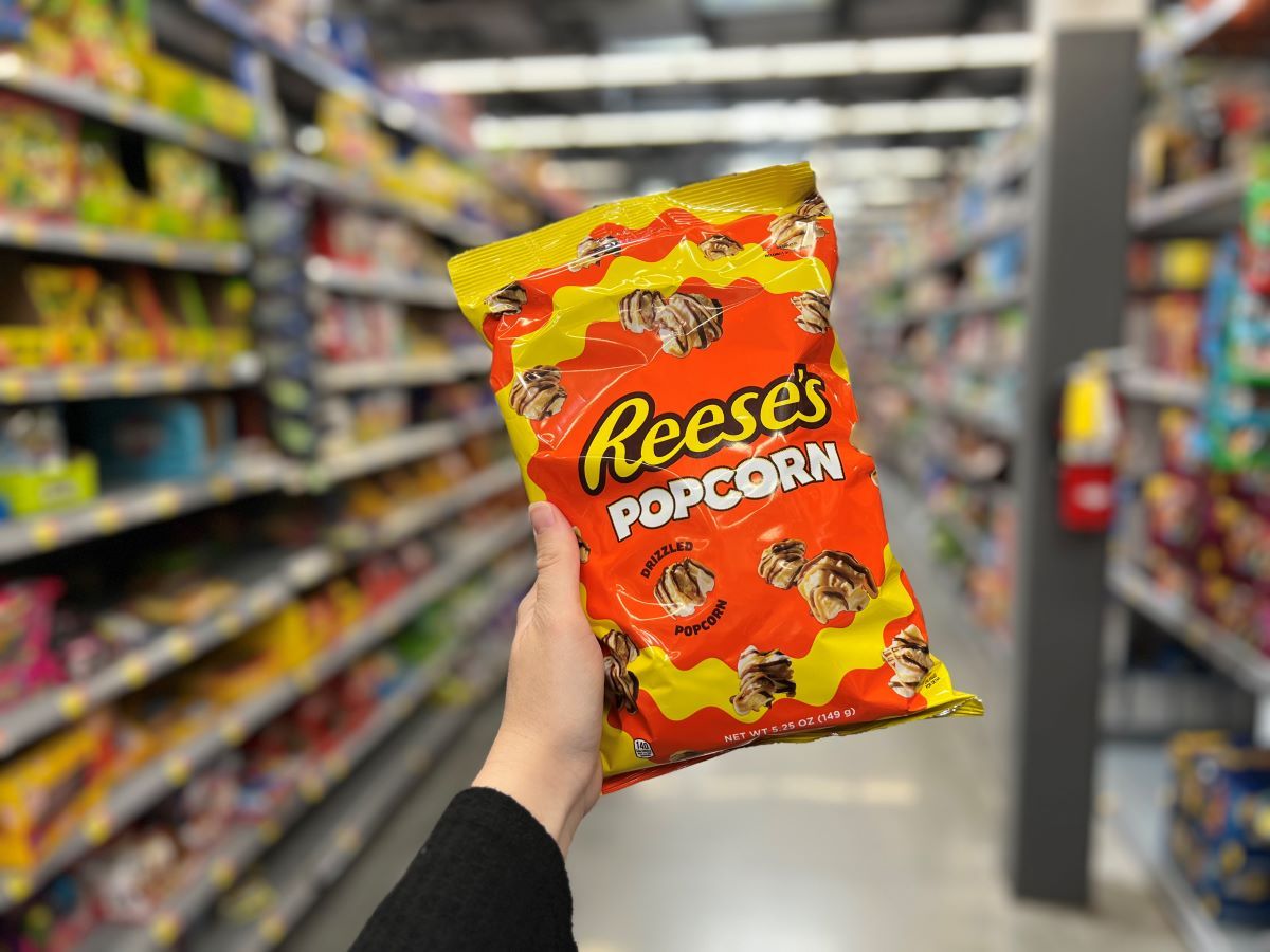 Reese's Chocolate Peanut Butter Popcorn Only $3 Shipped on Amazon ...