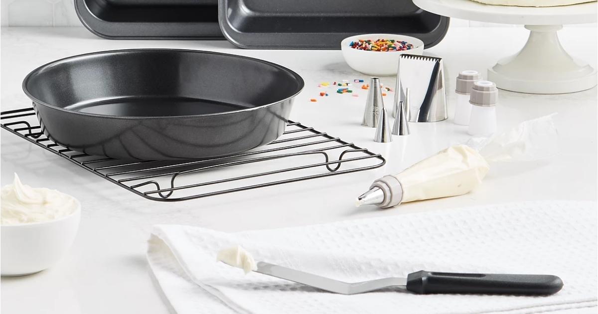 25-Piece Pastry Decorating Set Only $16.93 on Macy's.com (Regularly $50 ...