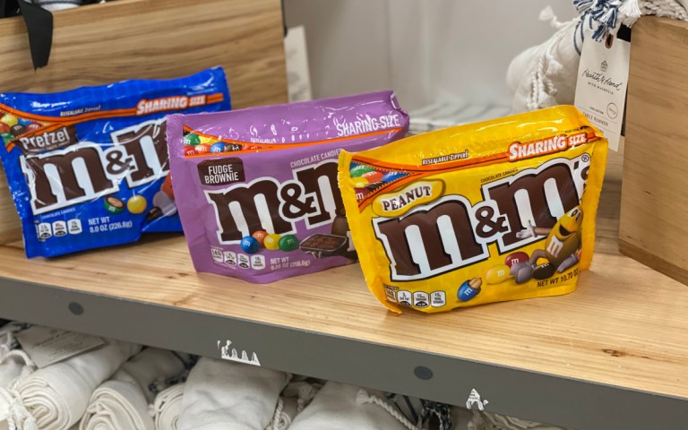 NEW M&M's Munchums are Delicious & Have 40% Less Sugar