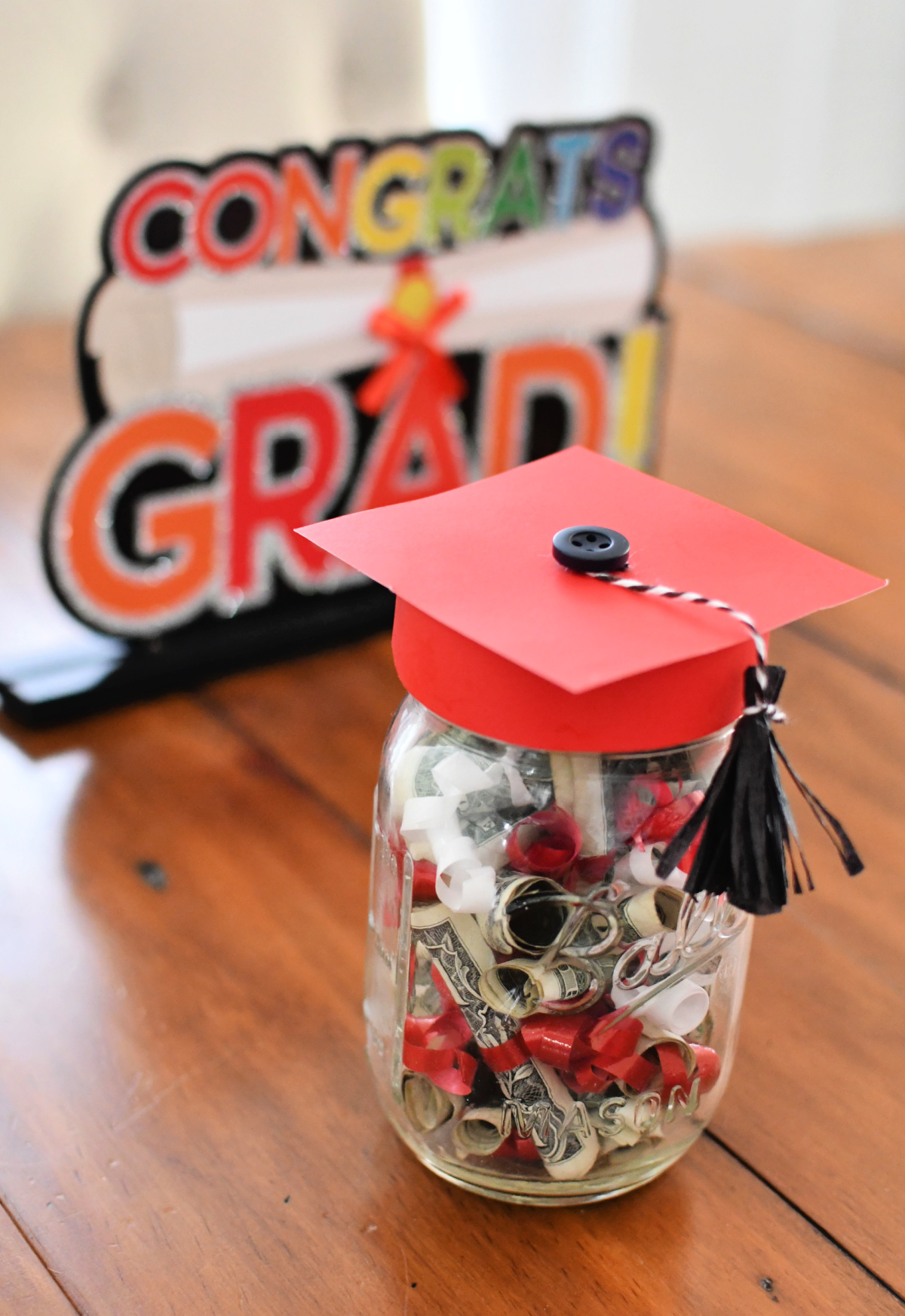 Create a Graduation Mason Jar for Your 2025 Grad