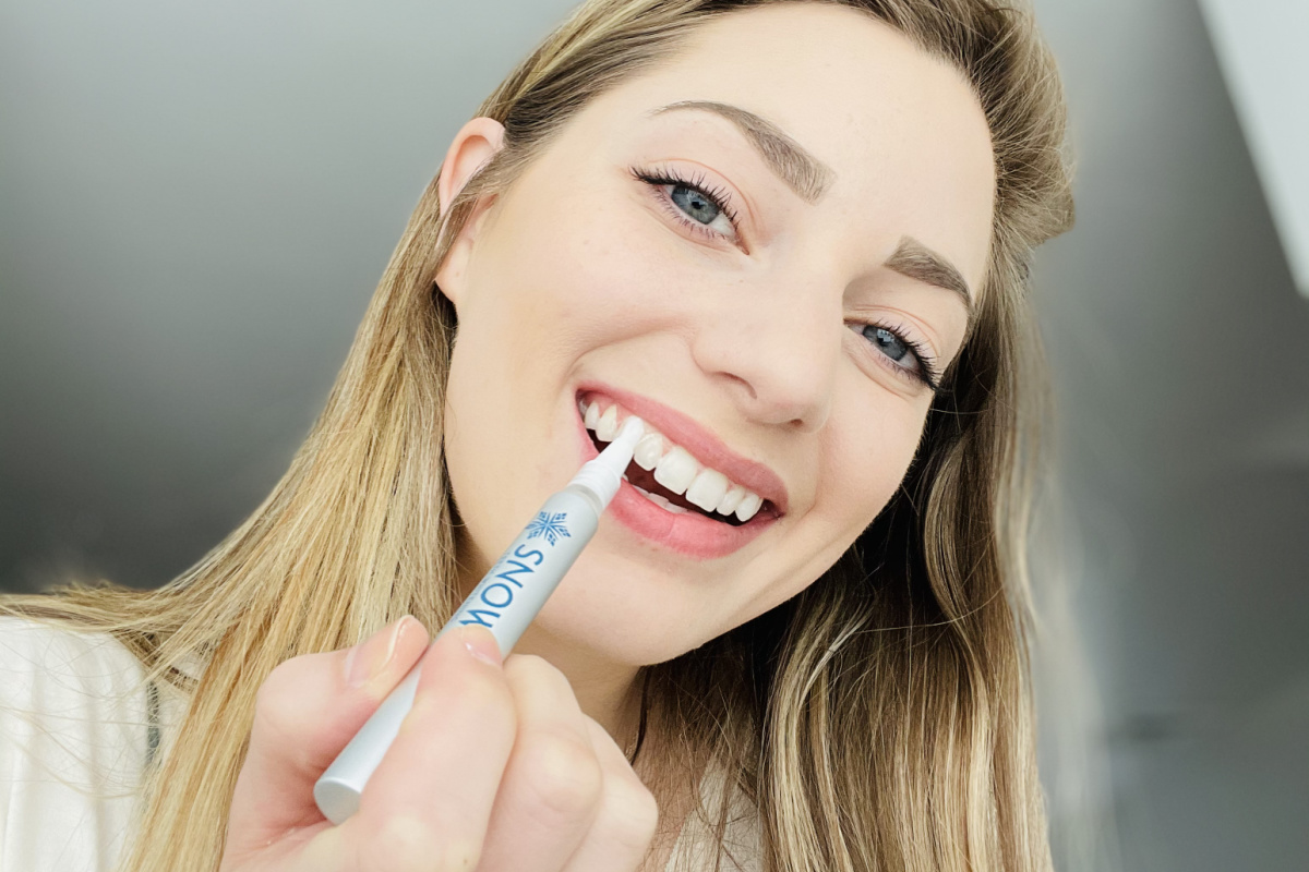 Snow Teeth Whitening is the New & Better Way to Whiten Teeth!