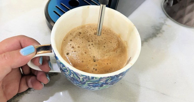 Here's How to Make a Perfect Cafe Americano (Team Fave Drink!)